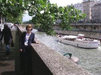 Getting to Know Laura – LauraEdge.com